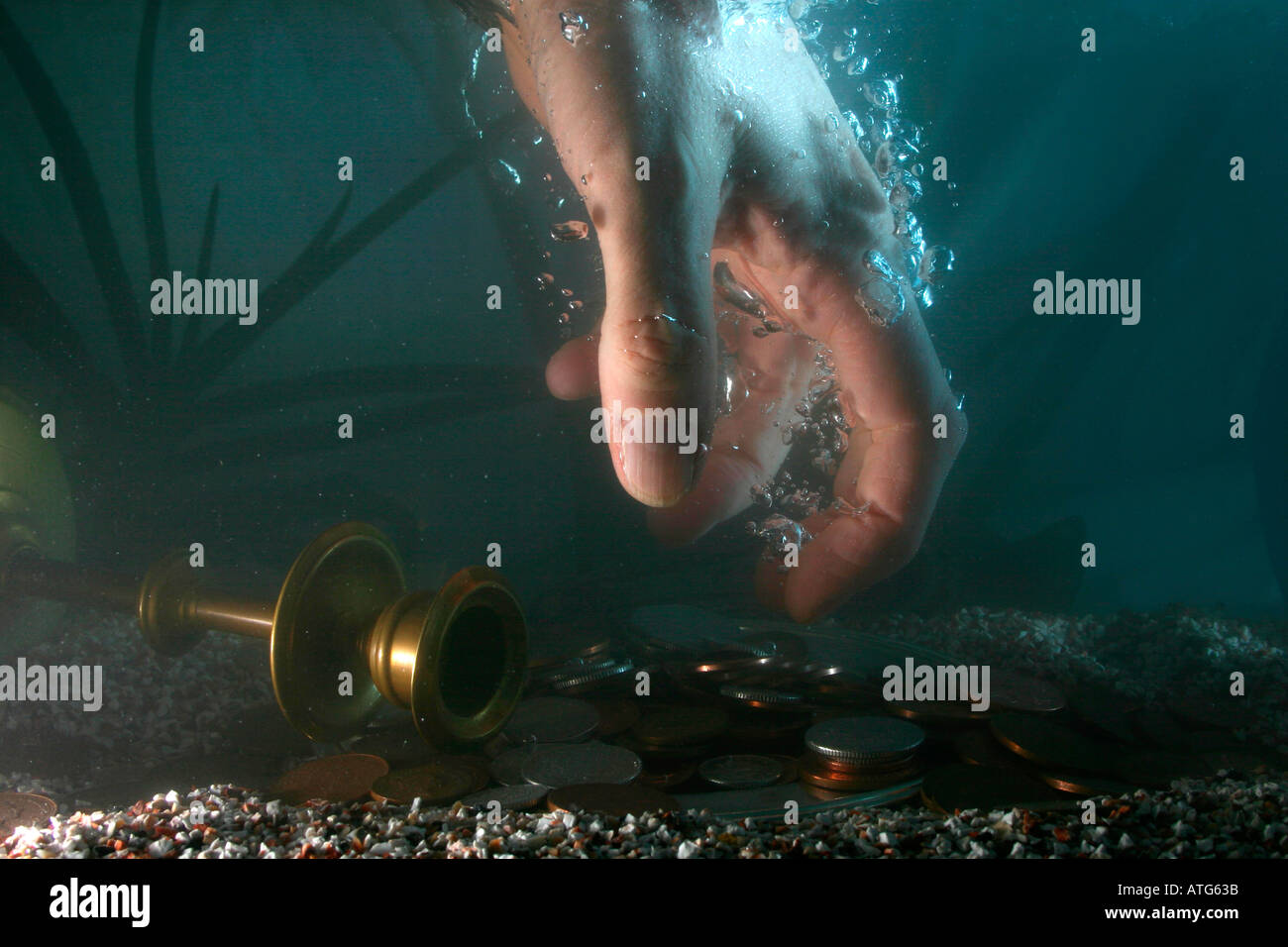 Finding underwater treasure Stock Photo - Alamy
