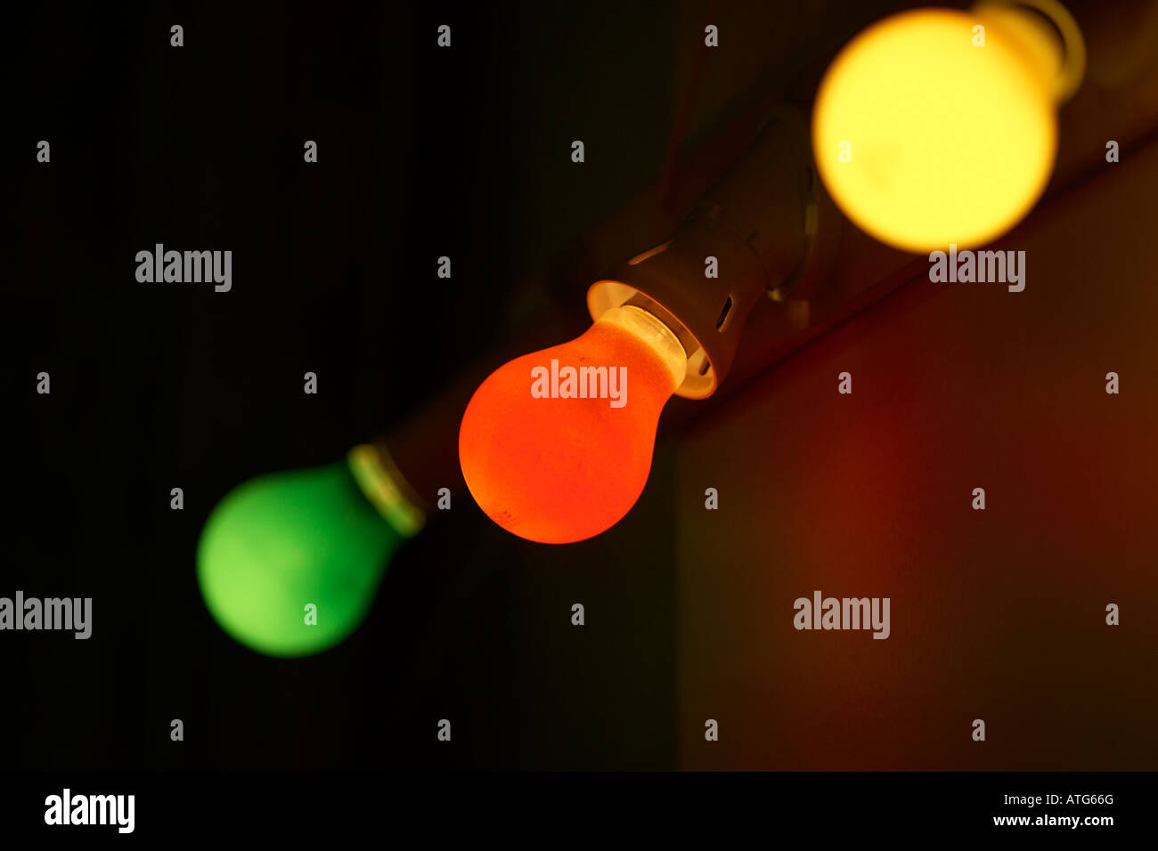 Coloured light bulbs hi-res stock photography and images - Alamy