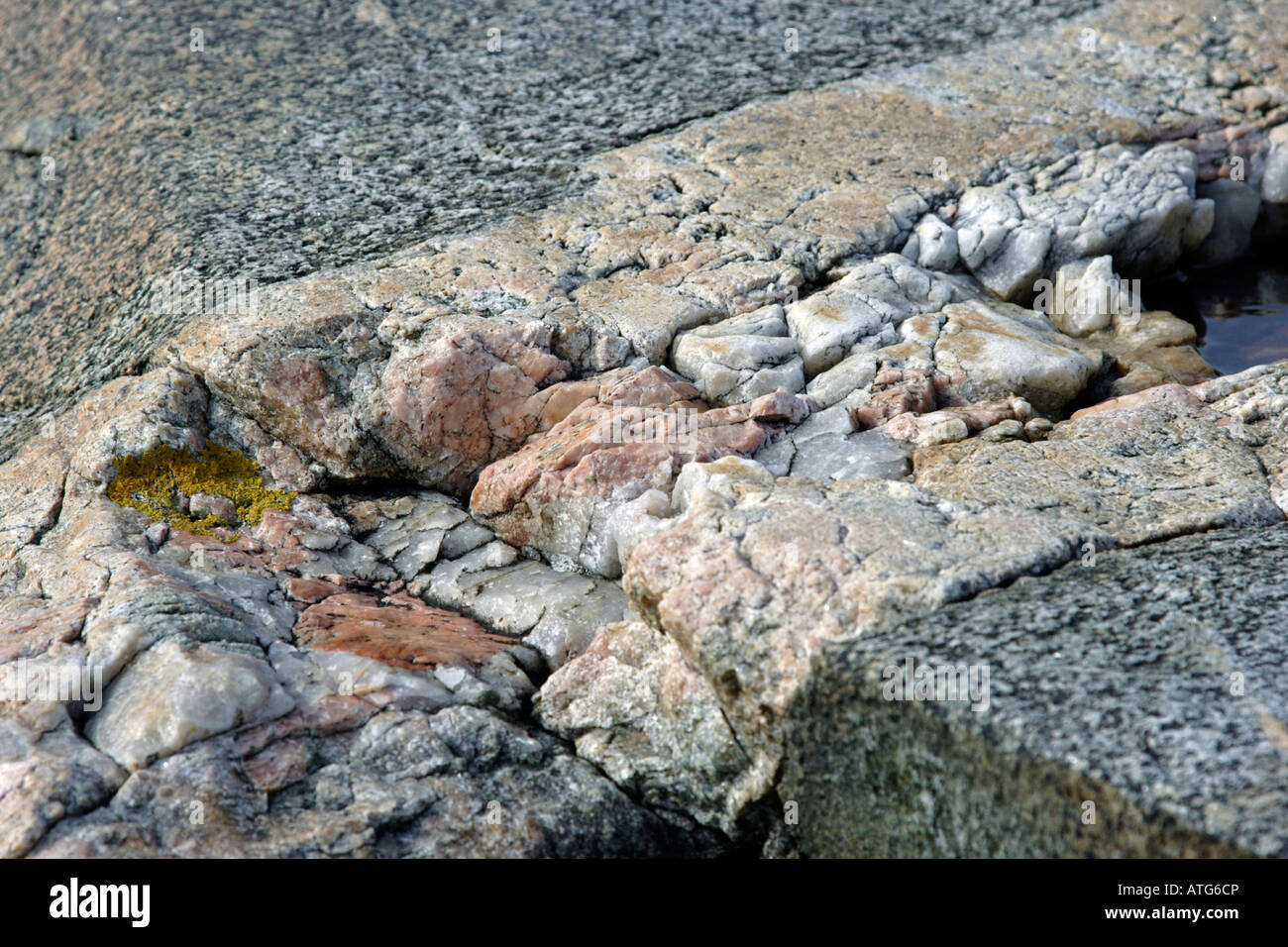 Beautiful patterns on flat rocks Stock Photo - Alamy