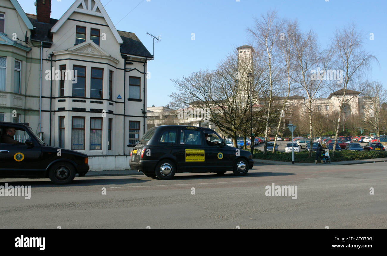Taxi meter uk hi-res stock photography and images - Alamy