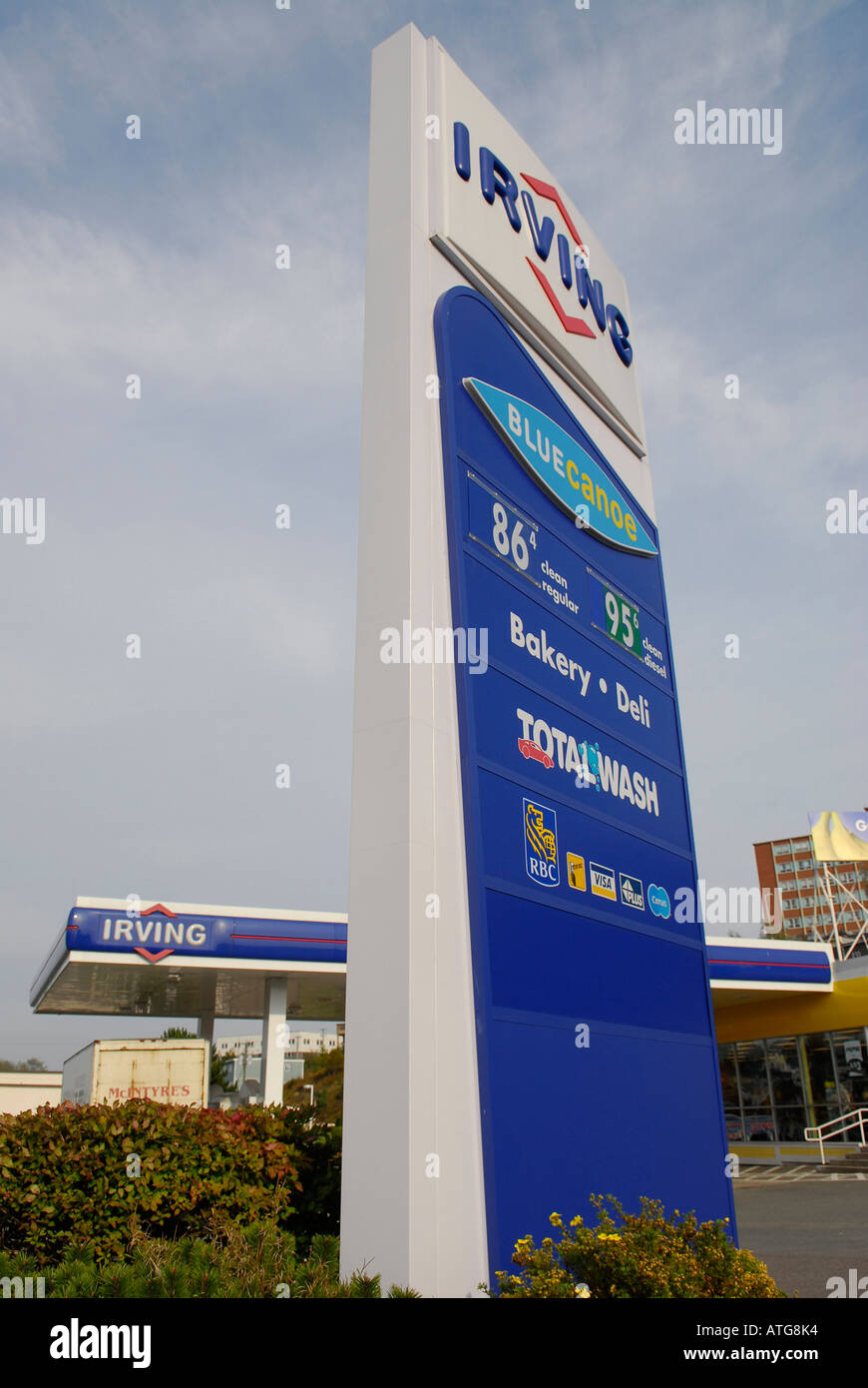 Irving gas station hi-res stock photography and images - Alamy