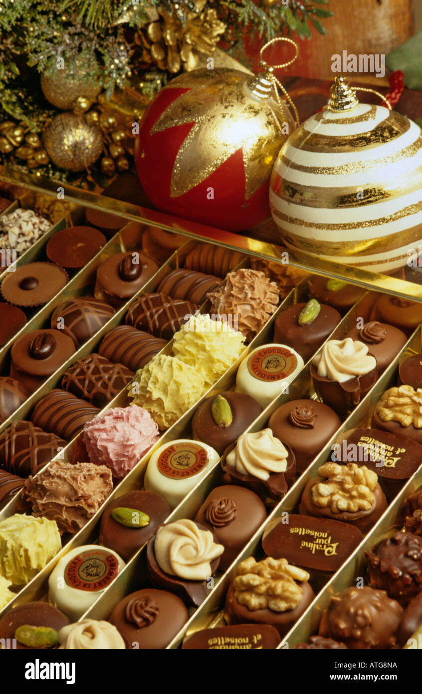 Inside box of chocolates hi-res stock photography and images - Alamy