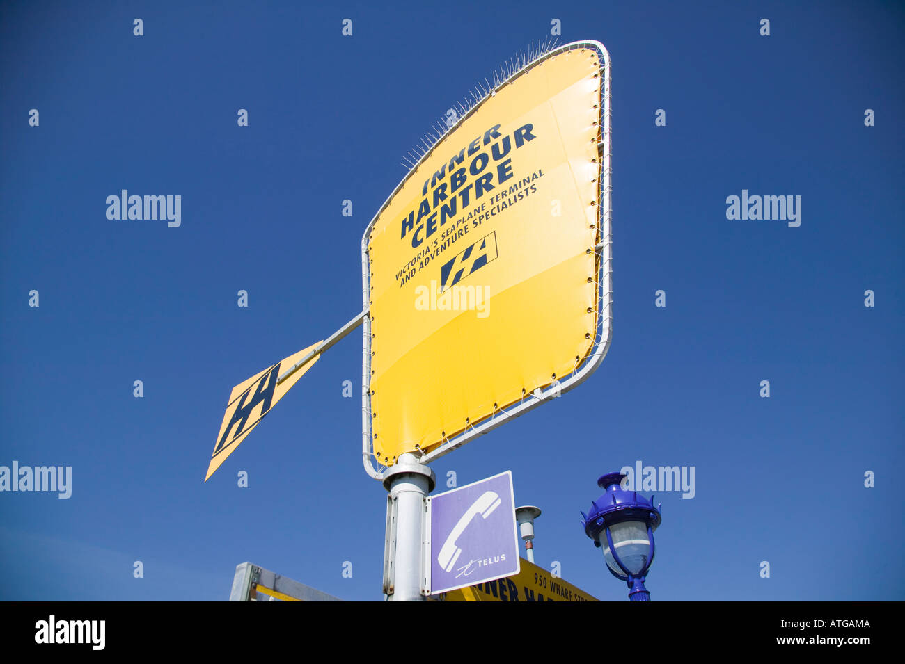 Seaplane symbol hi-res stock photography and images - Alamy