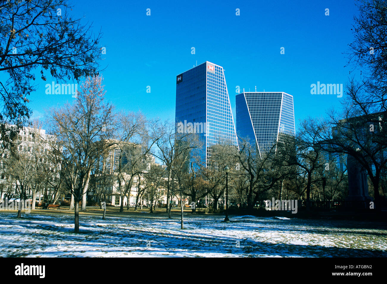 City skyline across Victoria park in Regina Stock Photo - Alamy