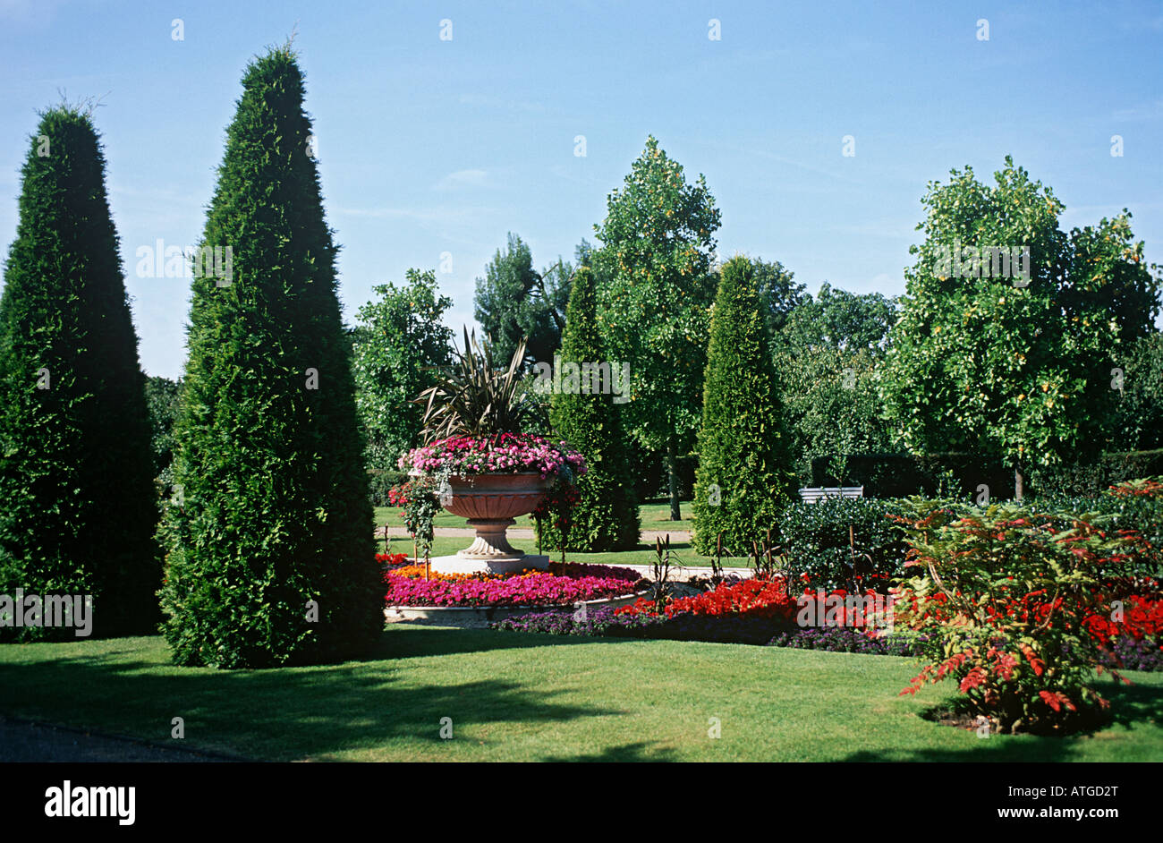 Regents park london Stock Photo - Alamy