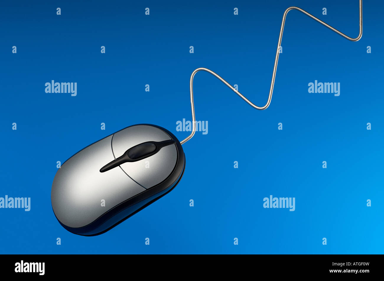 Silver computer mouse hi-res stock photography and images - Alamy