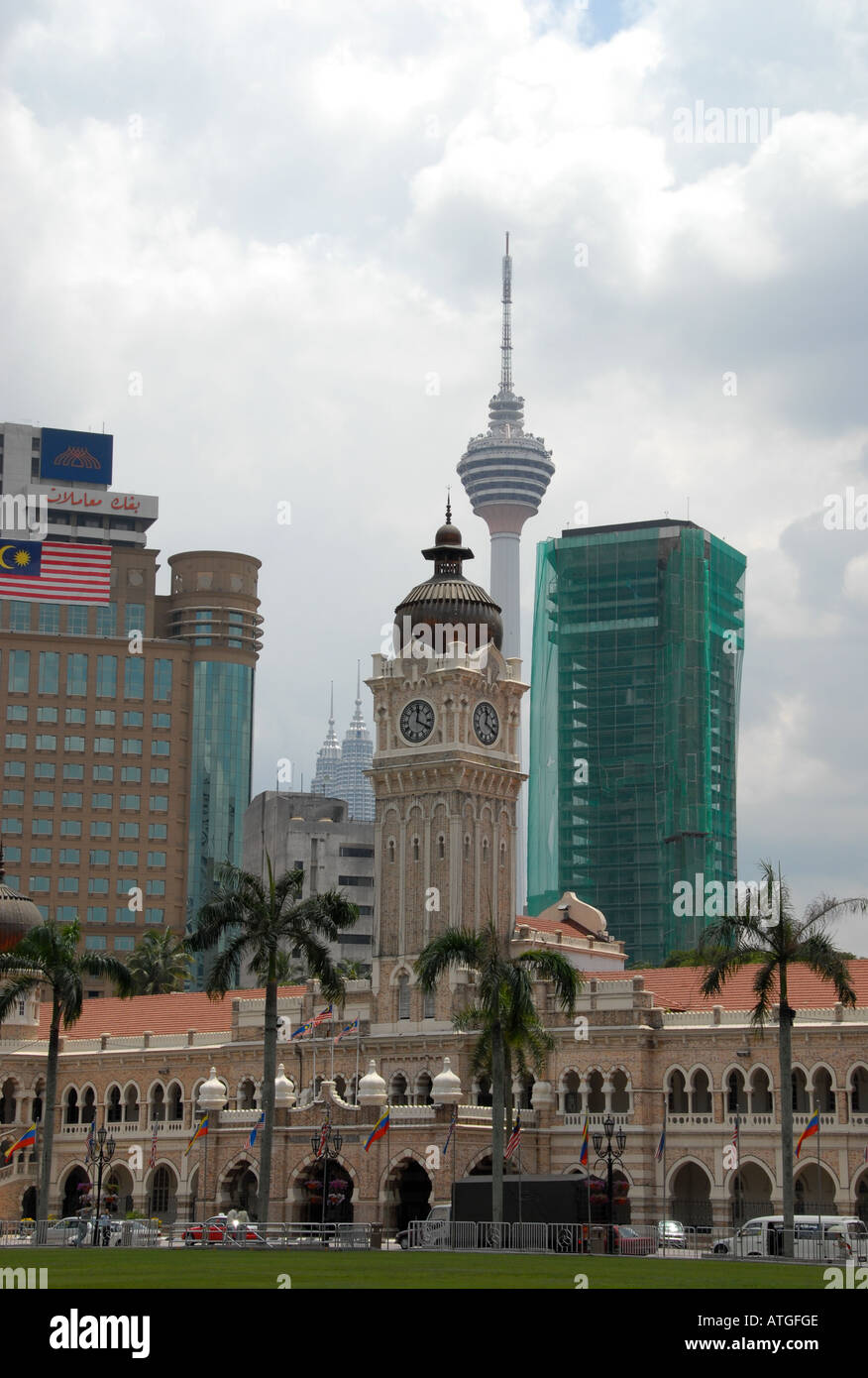 Kuala Lumpur Tower and KLCC Twin Towers, taken from Merdeka square ...