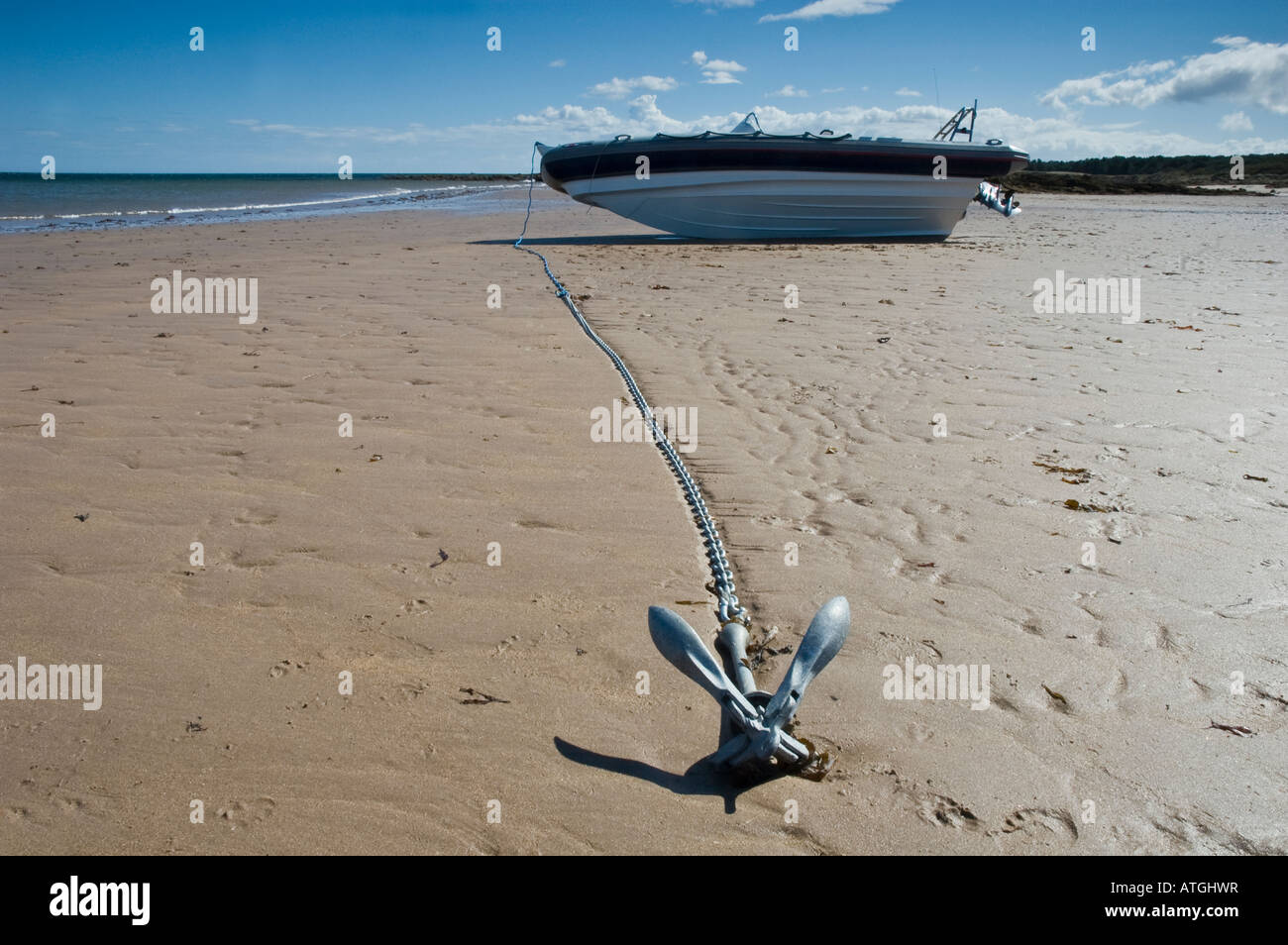 Speedboat on the beach Stock Photo - Alamy