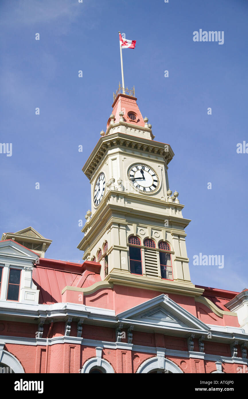 Victoria bc city hall hi-res stock photography and images - Alamy