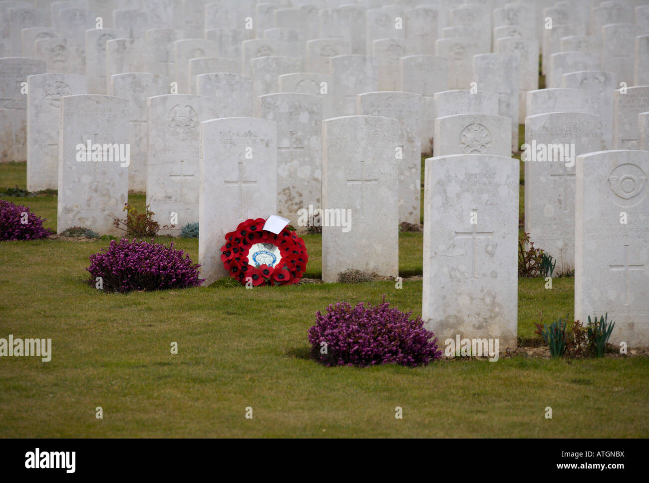 Cwgc ww1 cemetery hi-res stock photography and images - Alamy