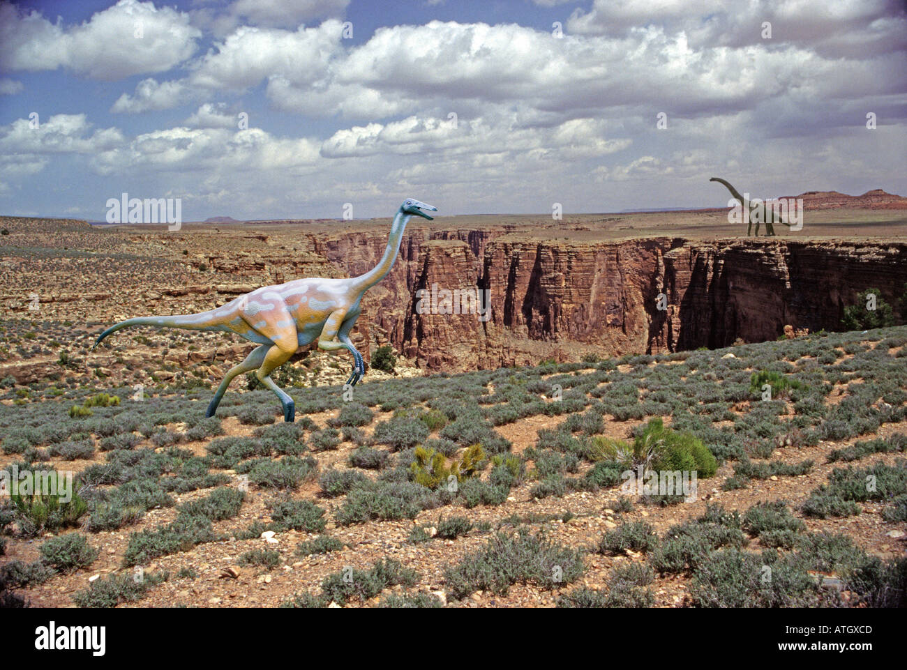 Gallimimus hi-res stock photography and images - Alamy