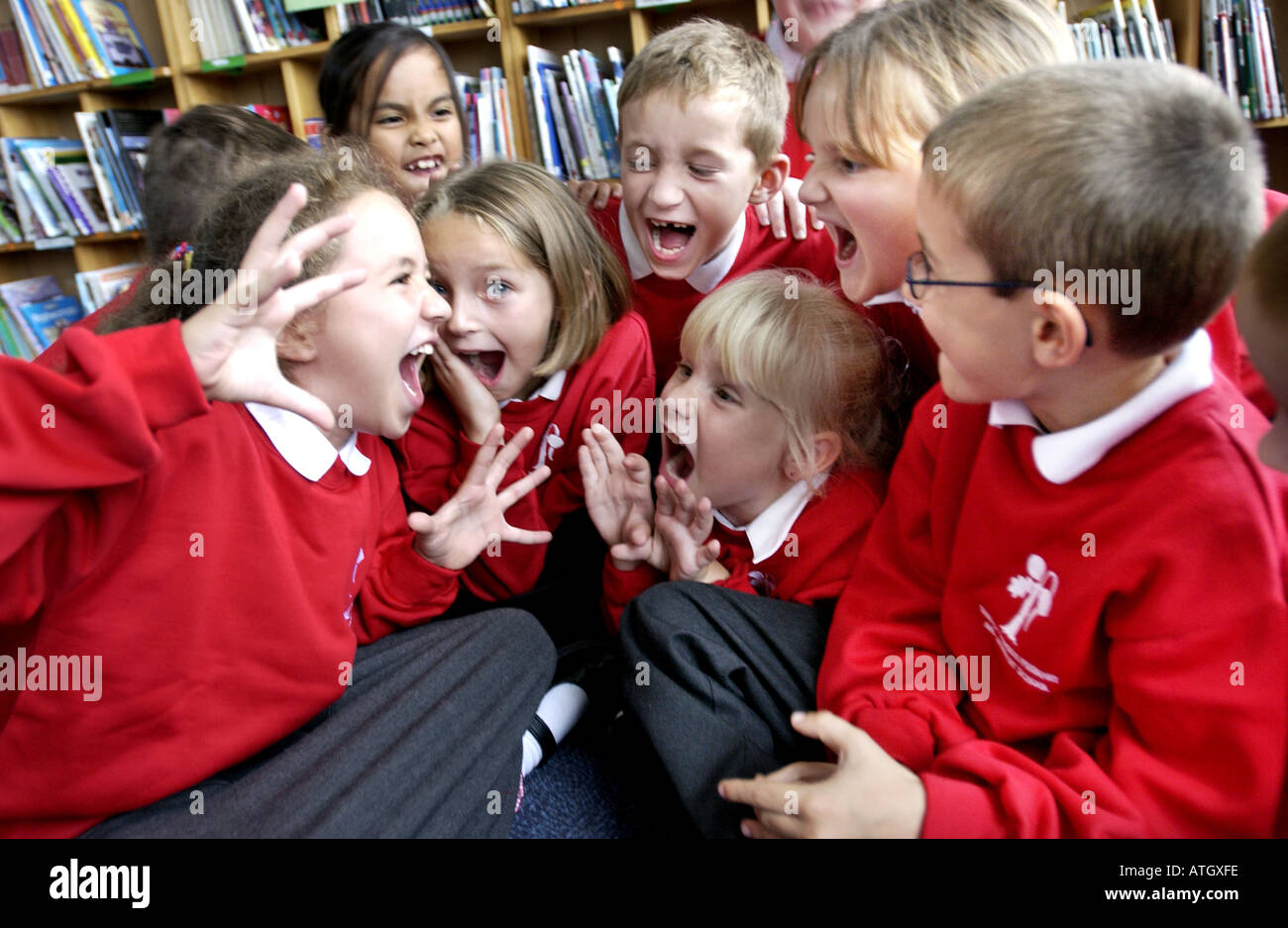 Classroom year 7 uk hi-res stock photography and images - Alamy