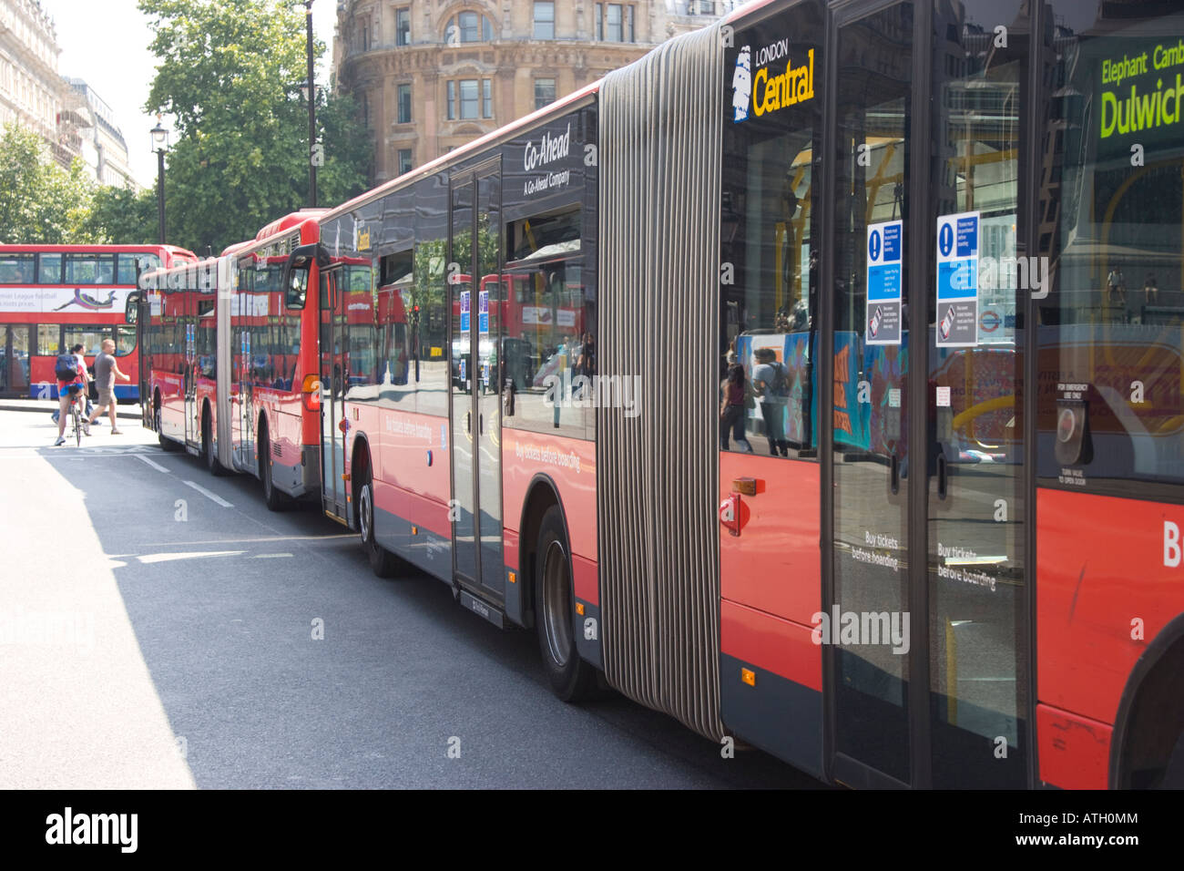 Slinky bus hi-res stock photography and images - Alamy