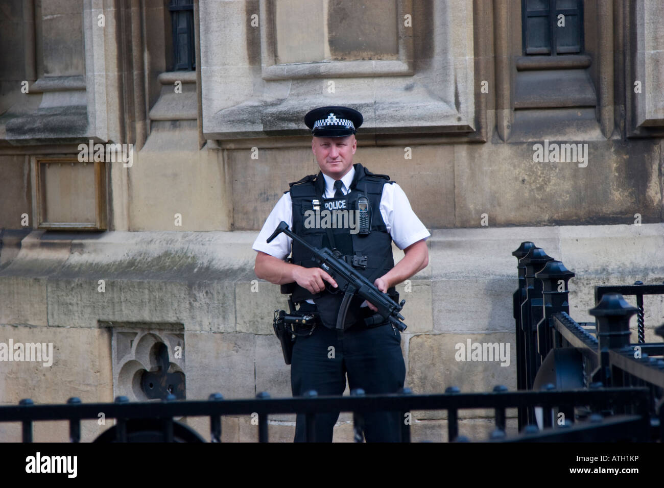Armed police guard houses parliament hi-res stock photography and ...