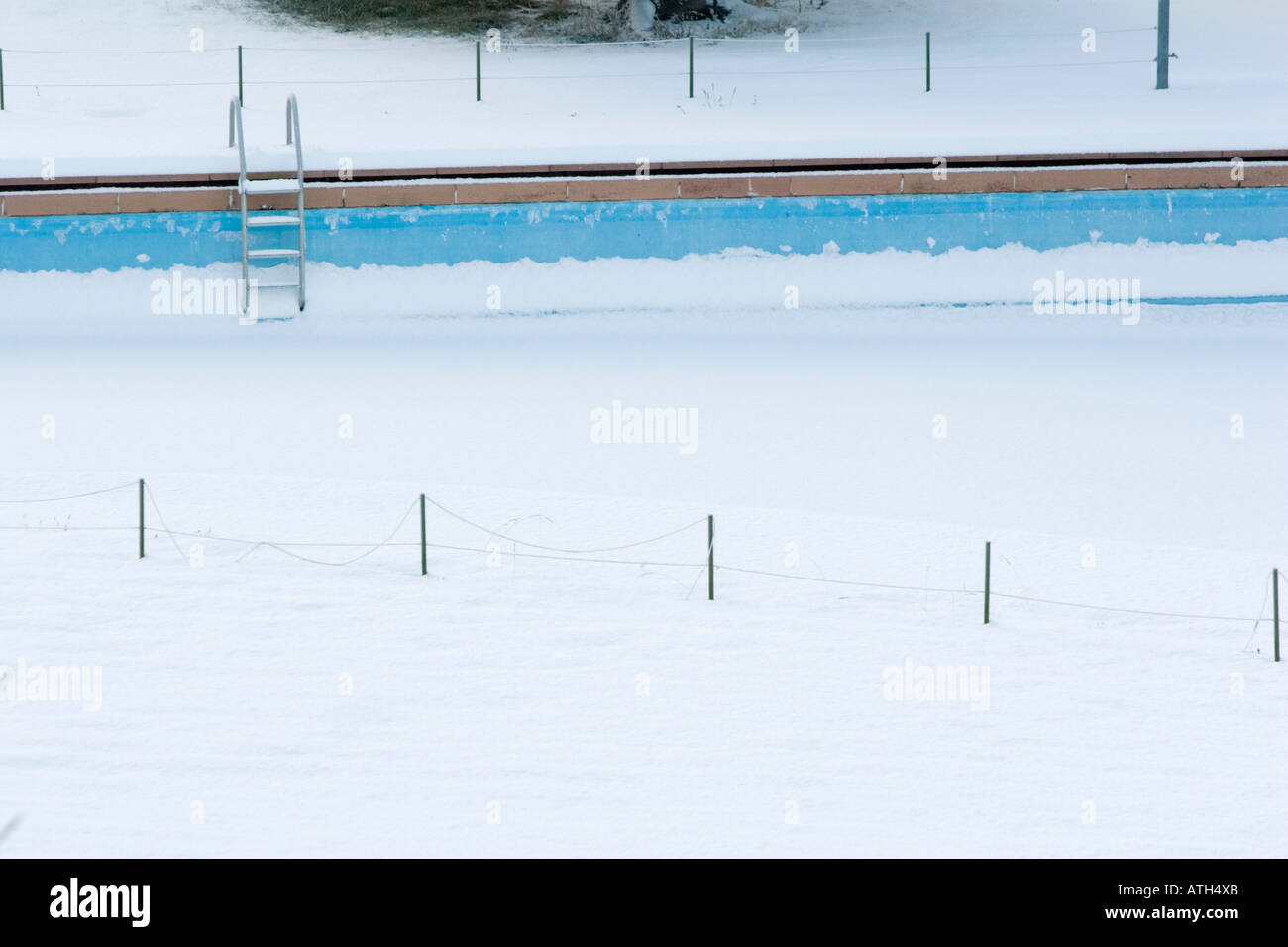 swimming pool covered in snow Stock Photo - Alamy