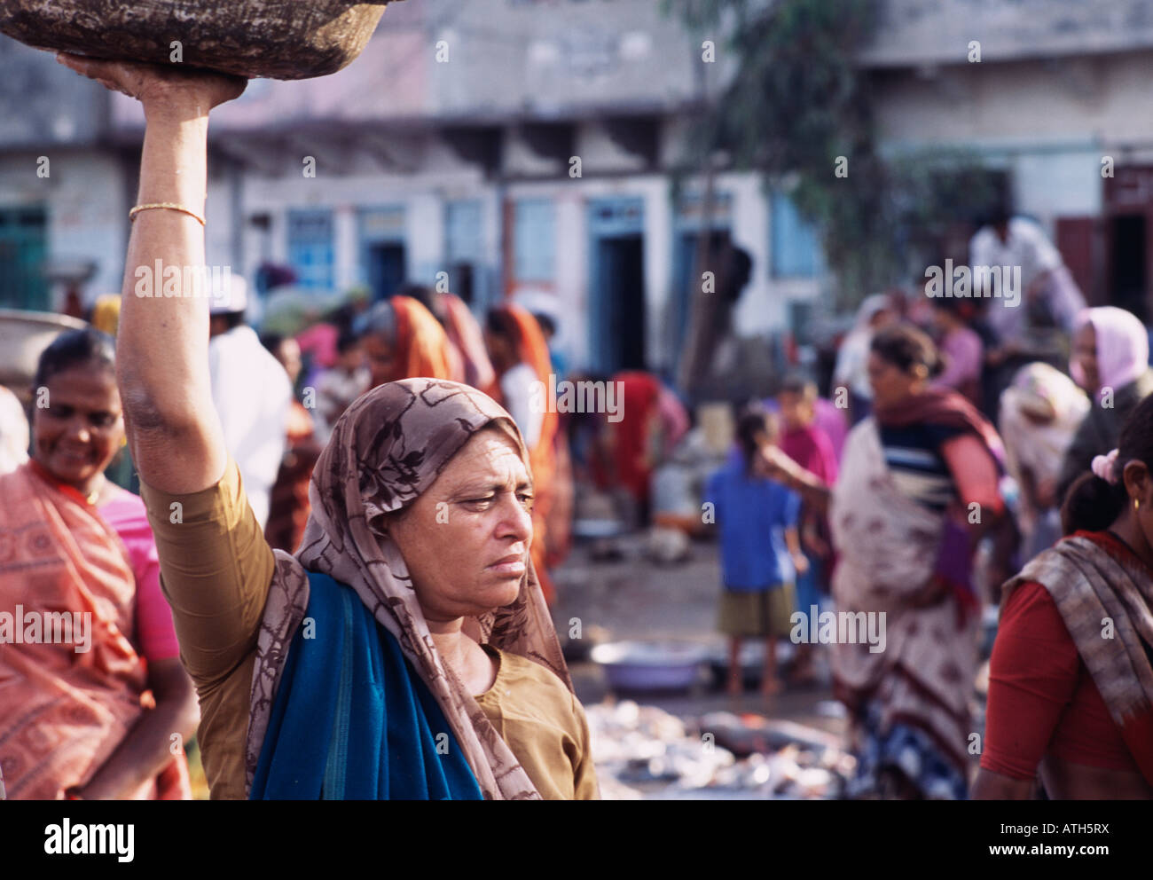 The fish market in india hi-res stock photography and images - Alamy