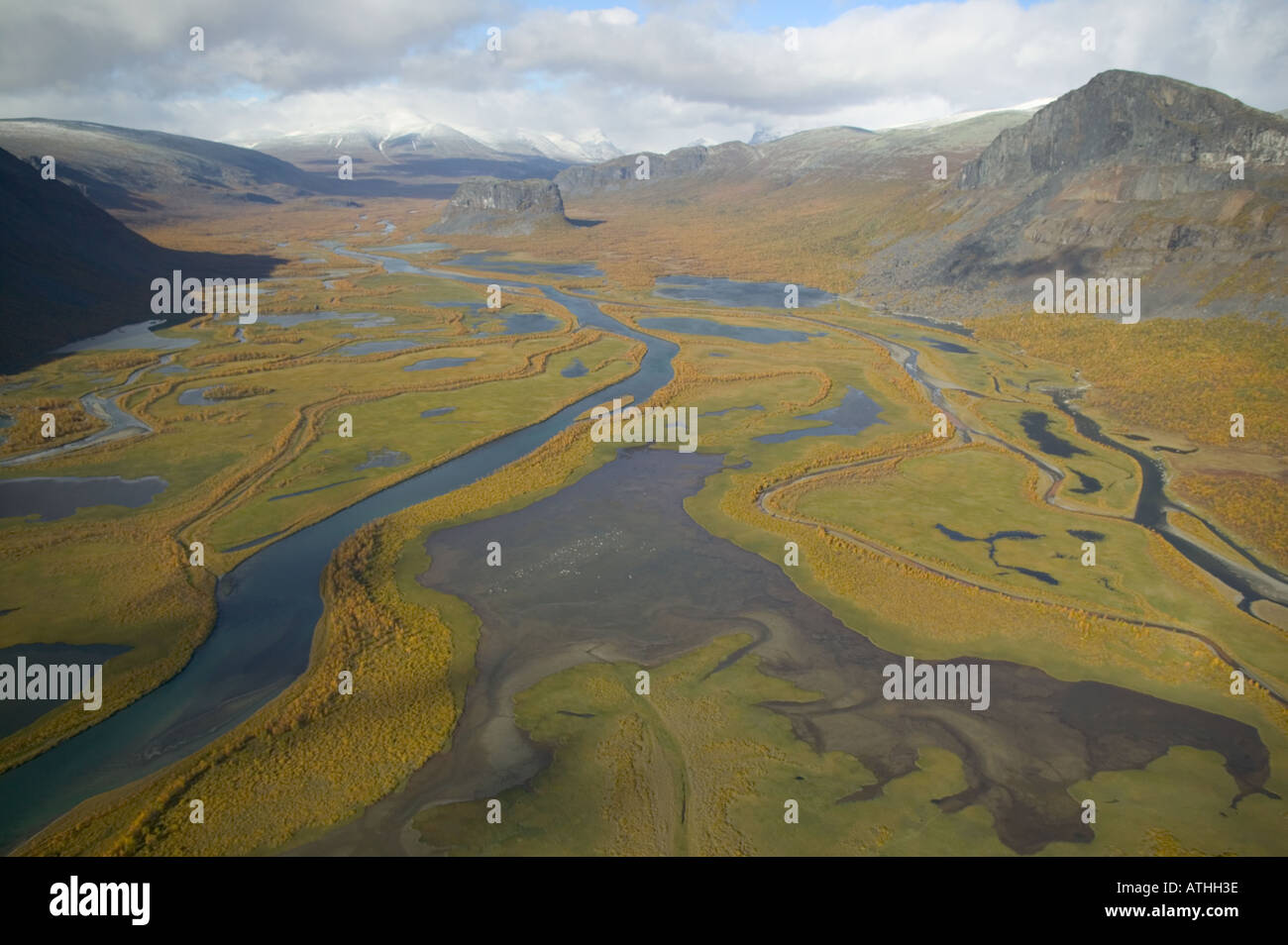 A view of the Rapa Valley delta with Mt Skierffe on the right Sarek ...