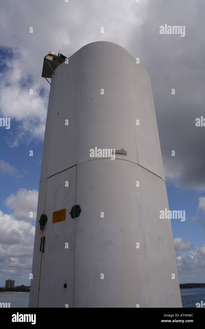 MINI LIGHTHOUSE PROTECTING MOOLOOLABA RIVERMOUTH Stock Photo - Alamy