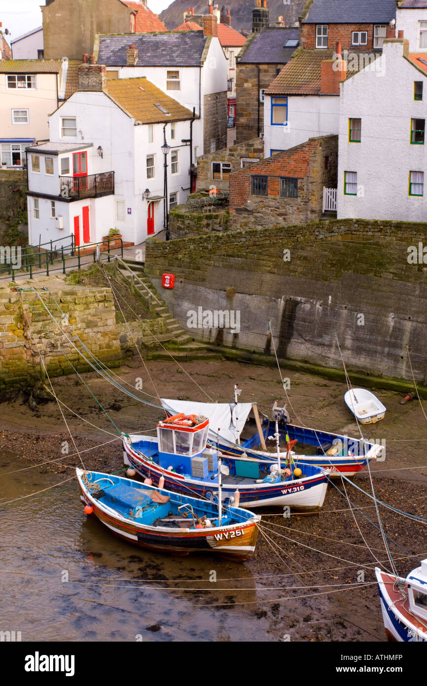 Staithes harbour North Yorkshire UK Stock Photo - Alamy