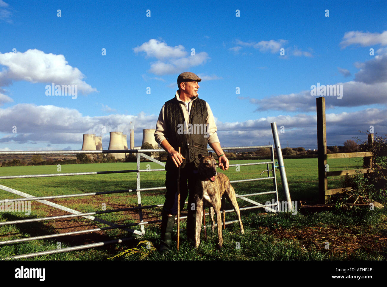 Man and dog countryside hi-res stock photography and images - Alamy