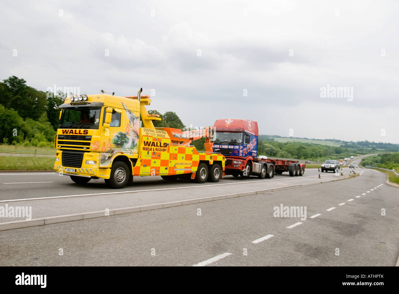 daf recovery vehicle towing a lorry on a british dual carriageway Stock ...