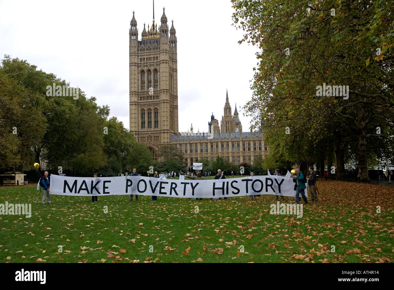 Make Poverty History banner outside Parliament for Trade Justice lobby ...