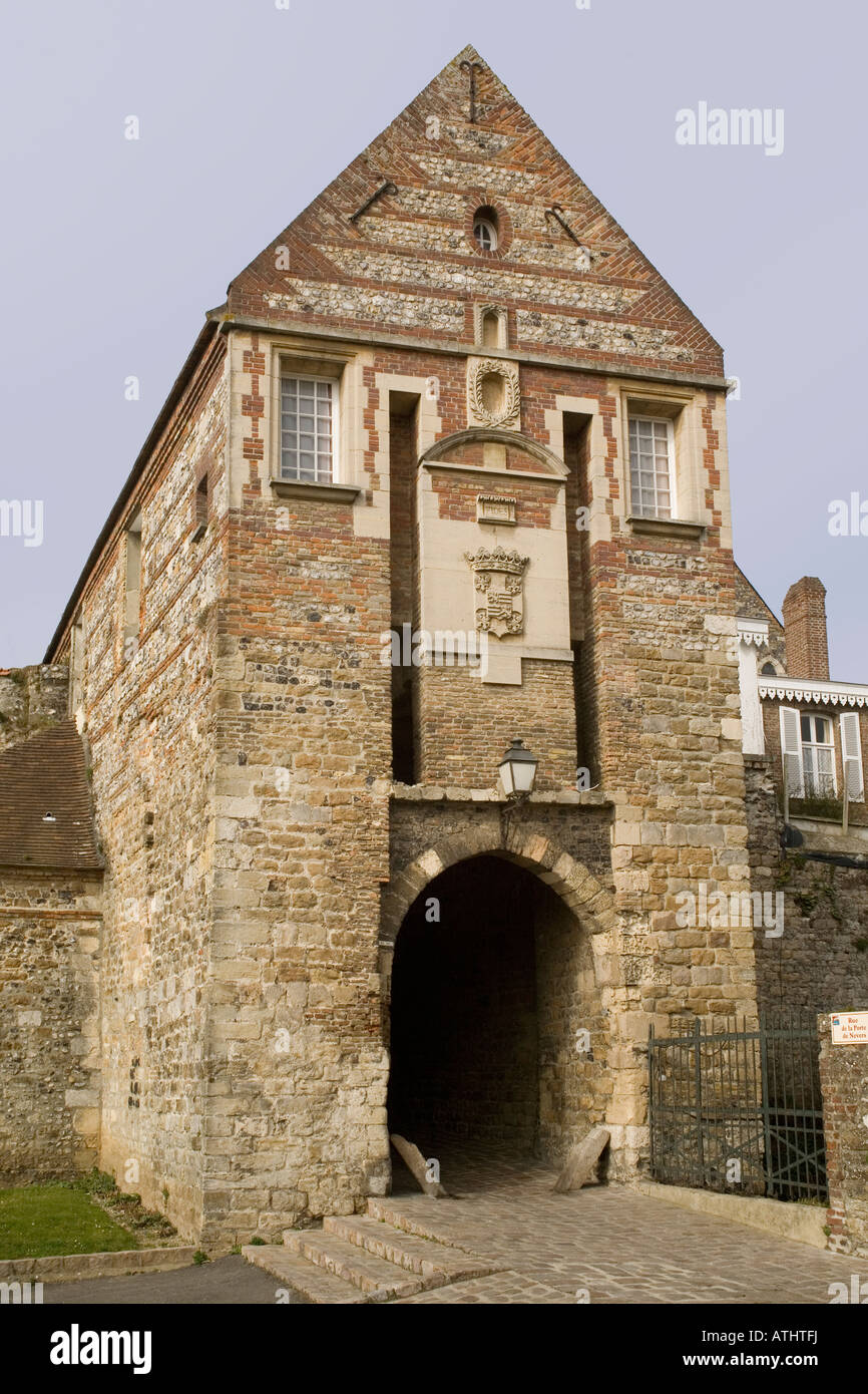 France Somme St.Valery-sur-Somme Nevers gate of mediaeval town Stock ...