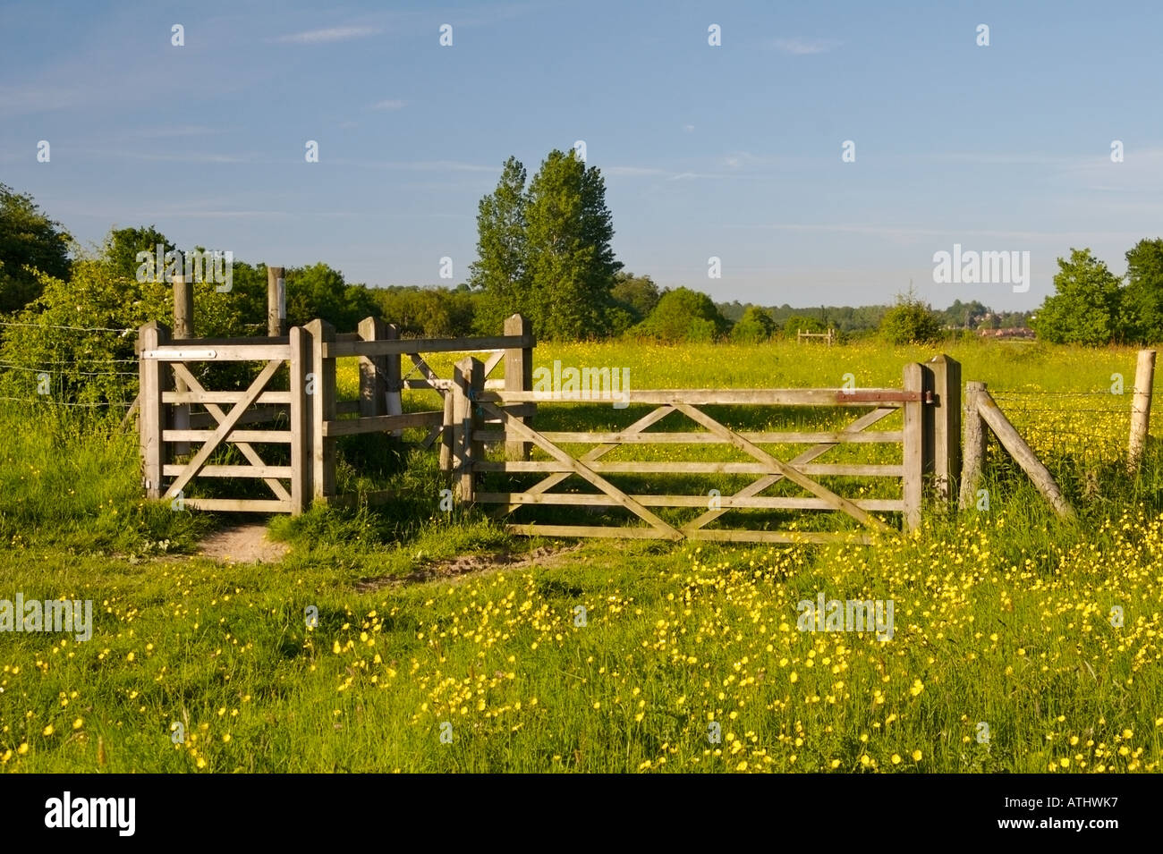 Gate and footpath style at Teston near Maidstone in kent Stock Photo ...