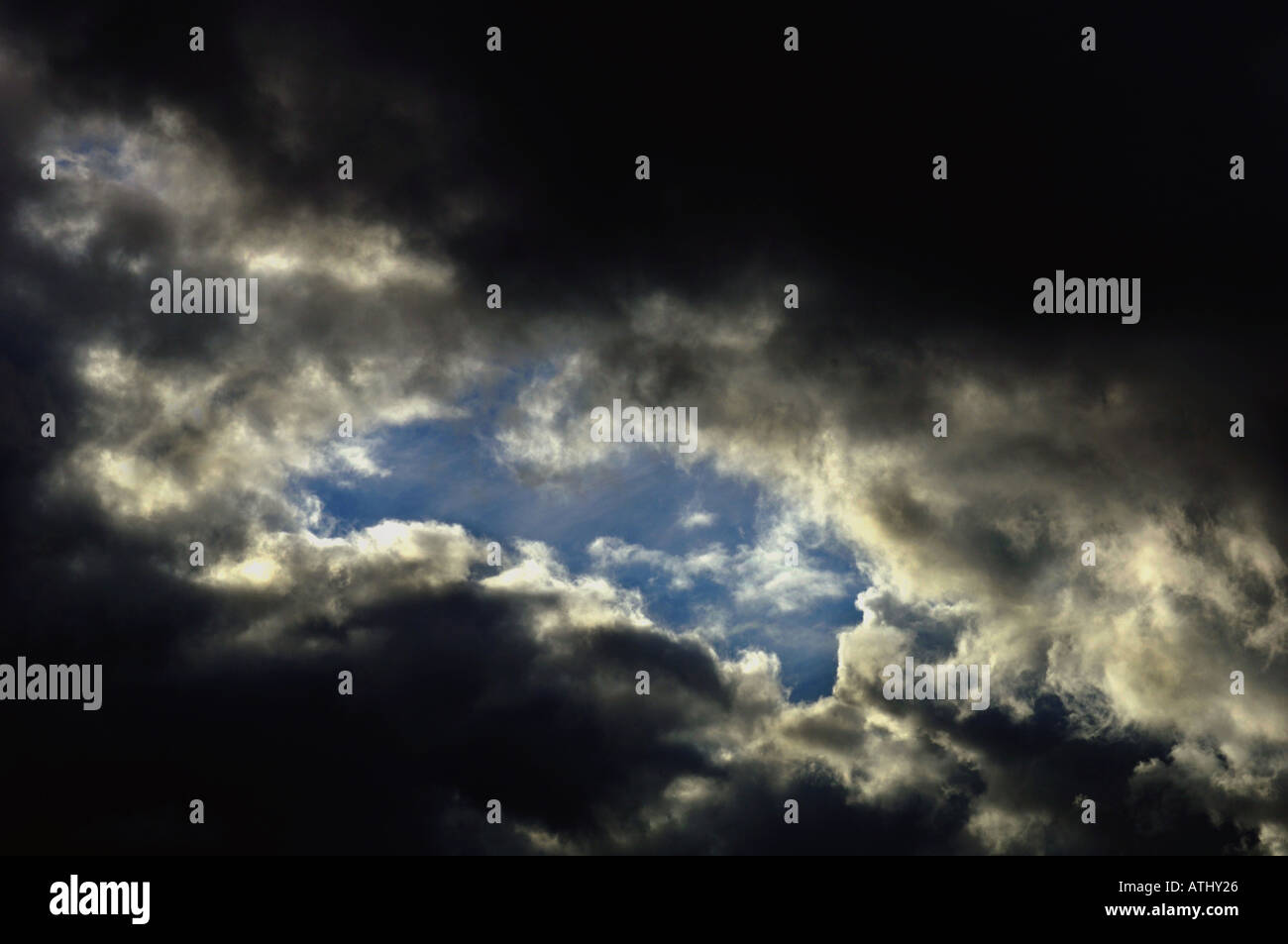 Clear sky break hi-res stock photography and images - Alamy