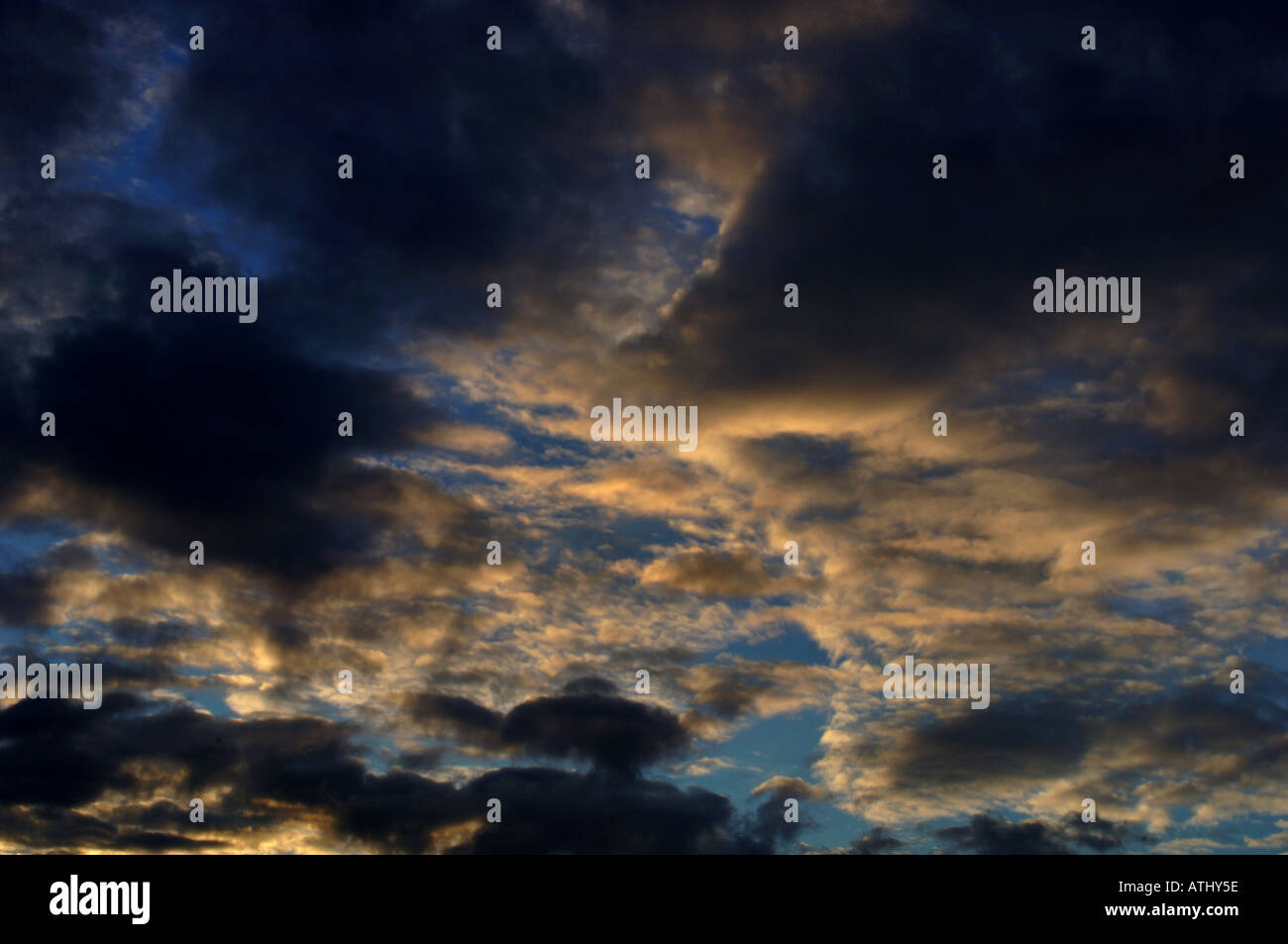 Dramatic Evening Sky & Clouds Stock Photo - Alamy