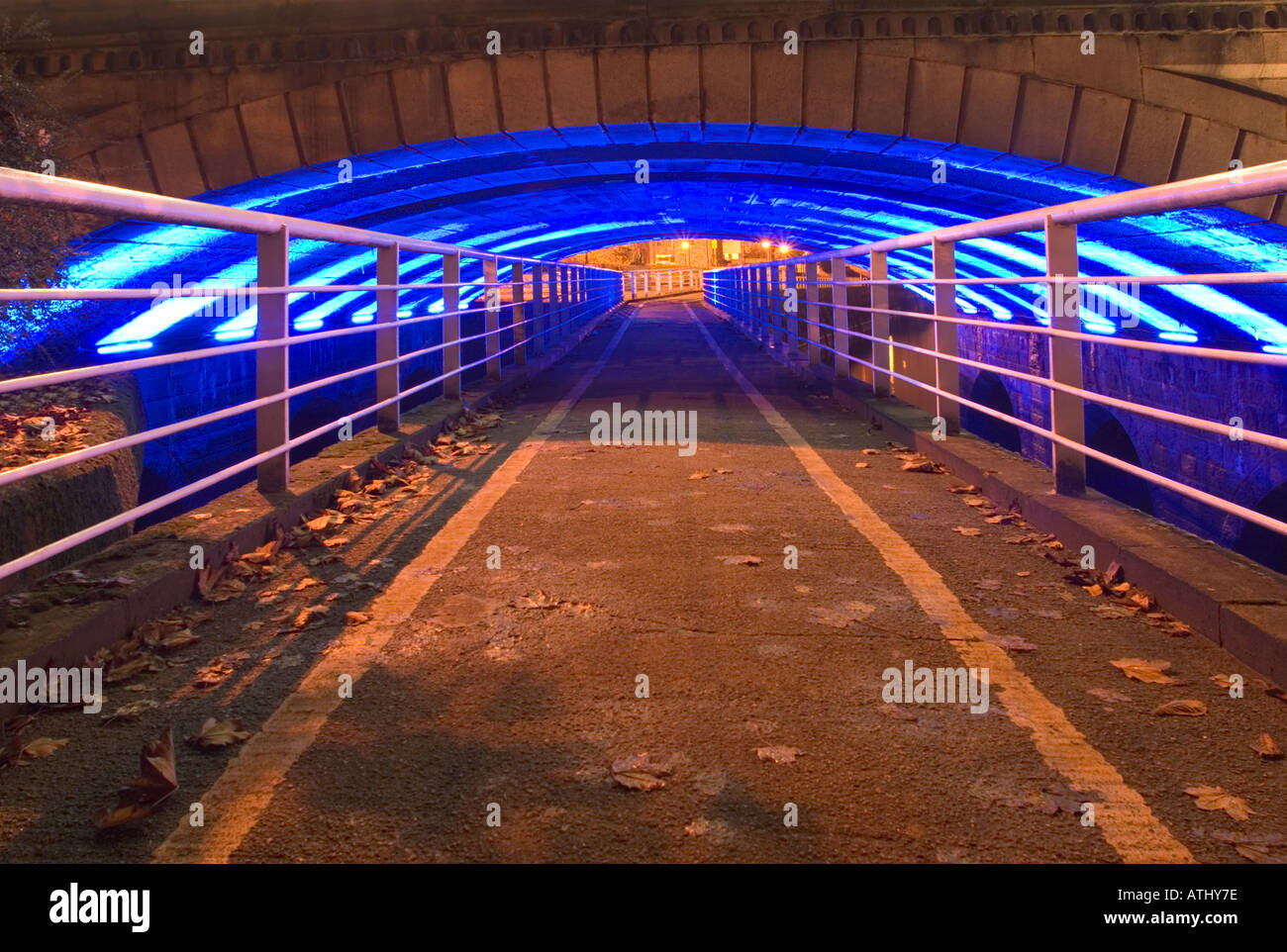 Low stone pedestrian bridge hi-res stock photography and images - Alamy