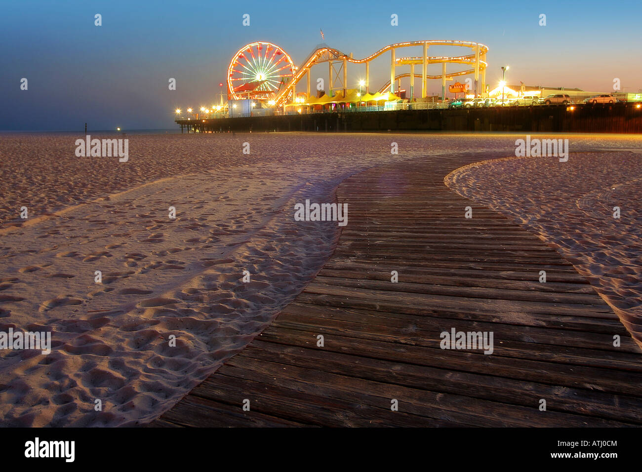 Santa monica beach california walk pier hi-res stock photography and ...