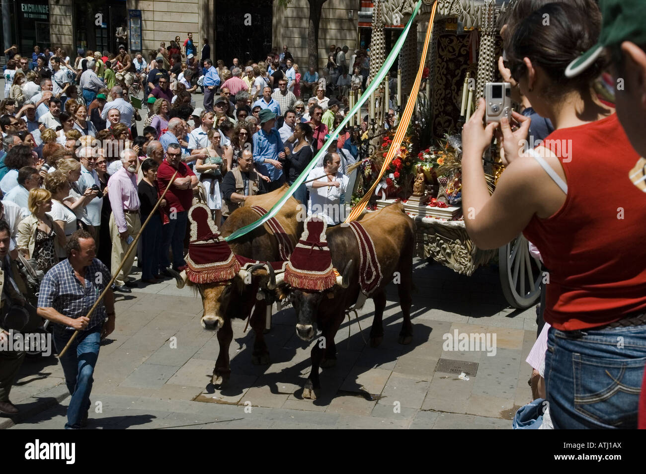 Andalusian folklorical festival in Barcelona Stock Photo - Alamy