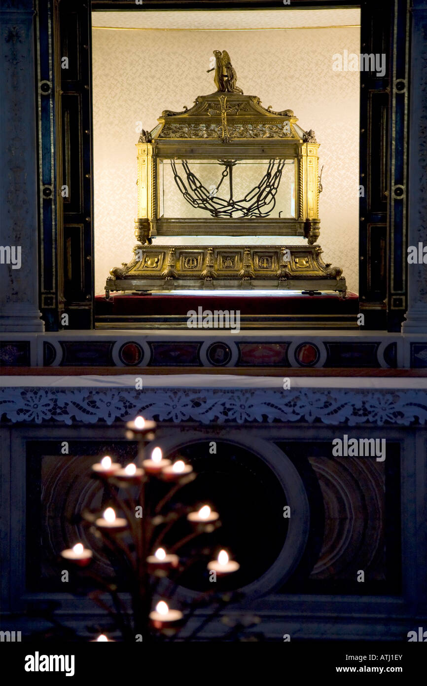 Peter in chains church rome hi-res stock photography and images - Alamy