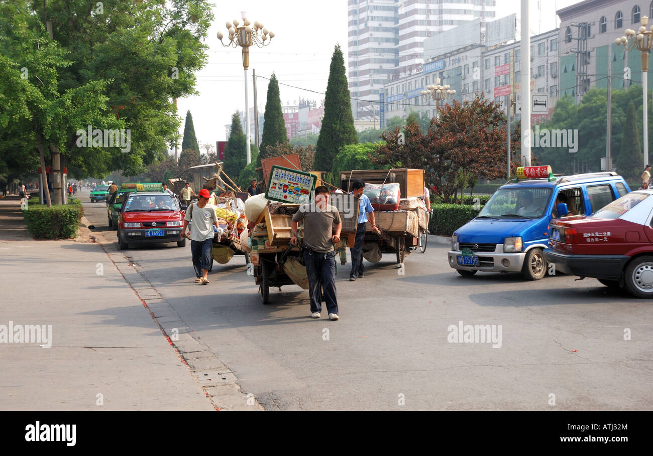 Hand carts hi-res stock photography and images - Alamy