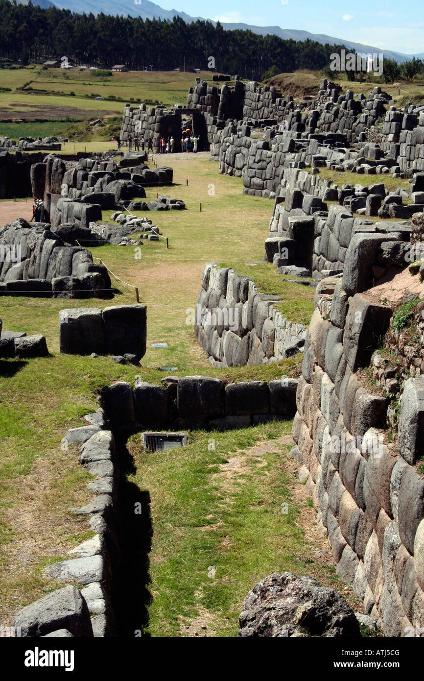 Inca carved stone walls hi-res stock photography and images - Alamy