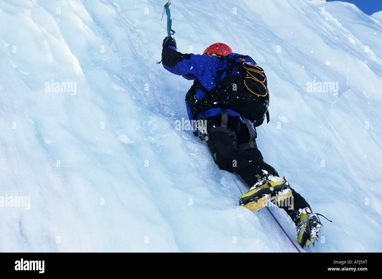 Abseil guide hi-res stock photography and images - Alamy