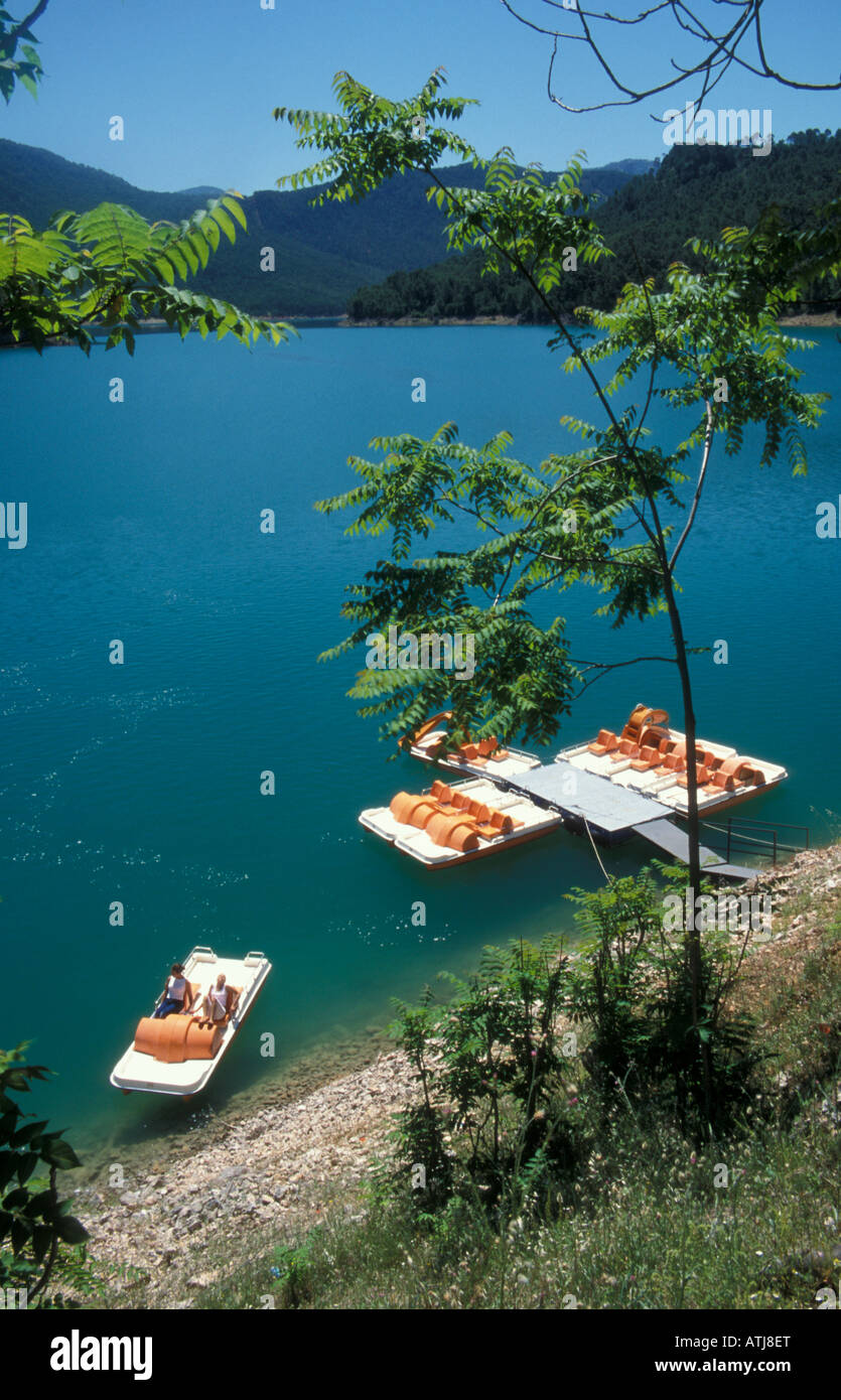 El Tranco reservoir and pedaloes Andaluscia Spain Stock Photo - Alamy
