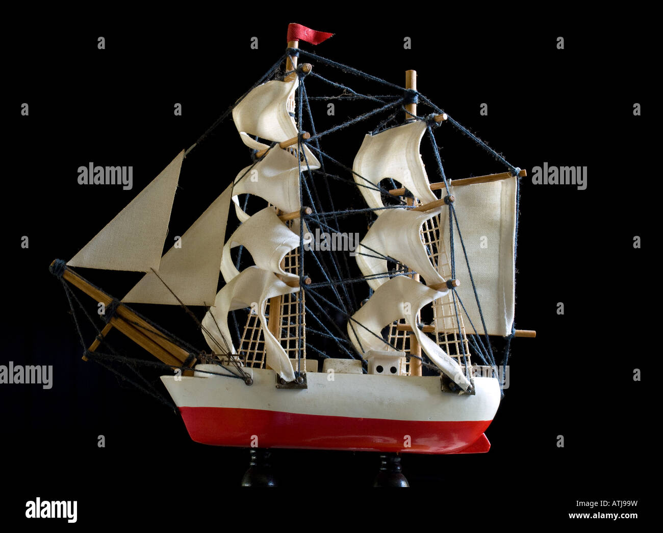 Old square rigged sailing ship hi-res stock photography and images - Alamy