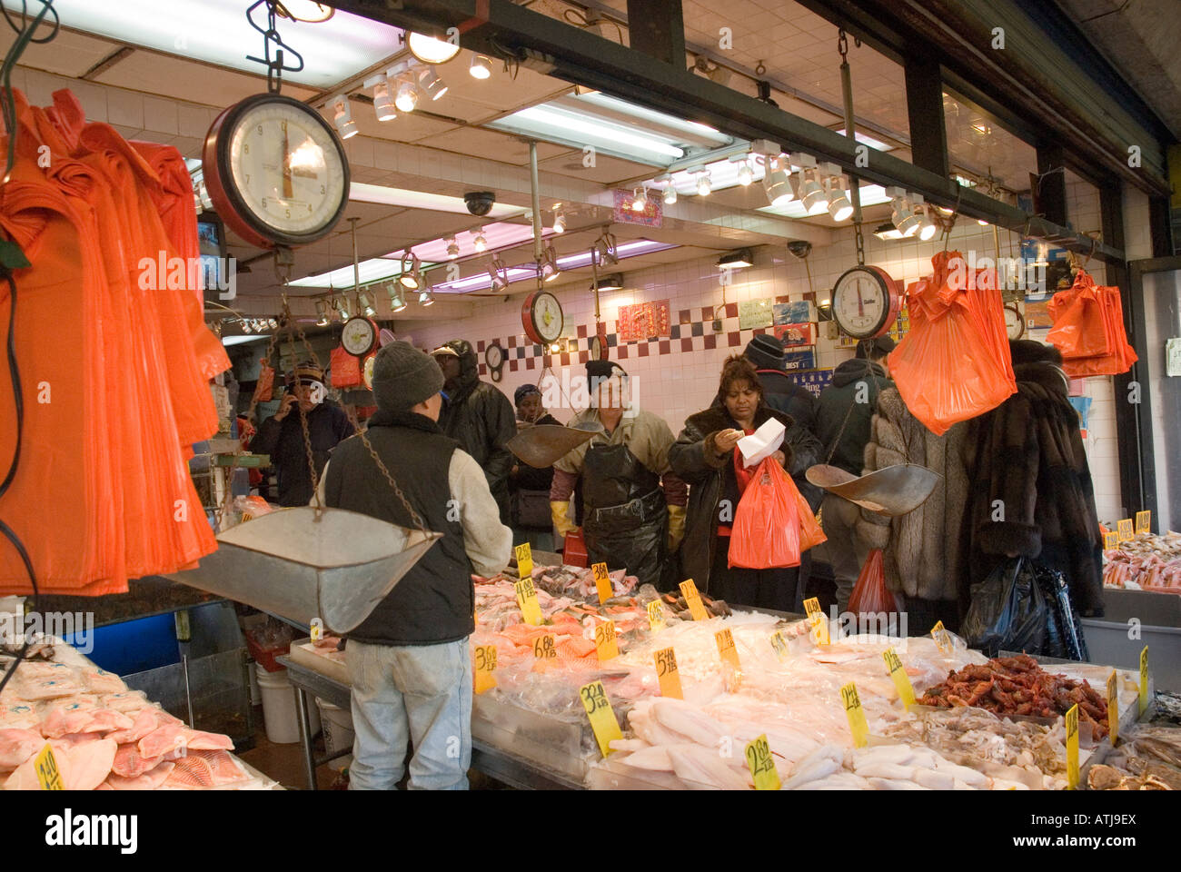 Outdoor fish market on Canal street in Chinatown, New York City Stock ...