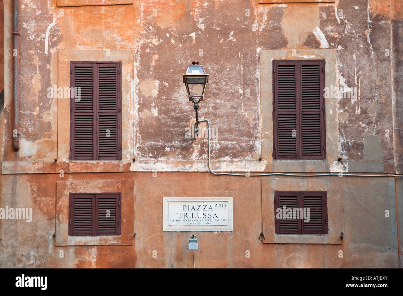Piazza Trilussa Rome Italy Stock Photo - Alamy