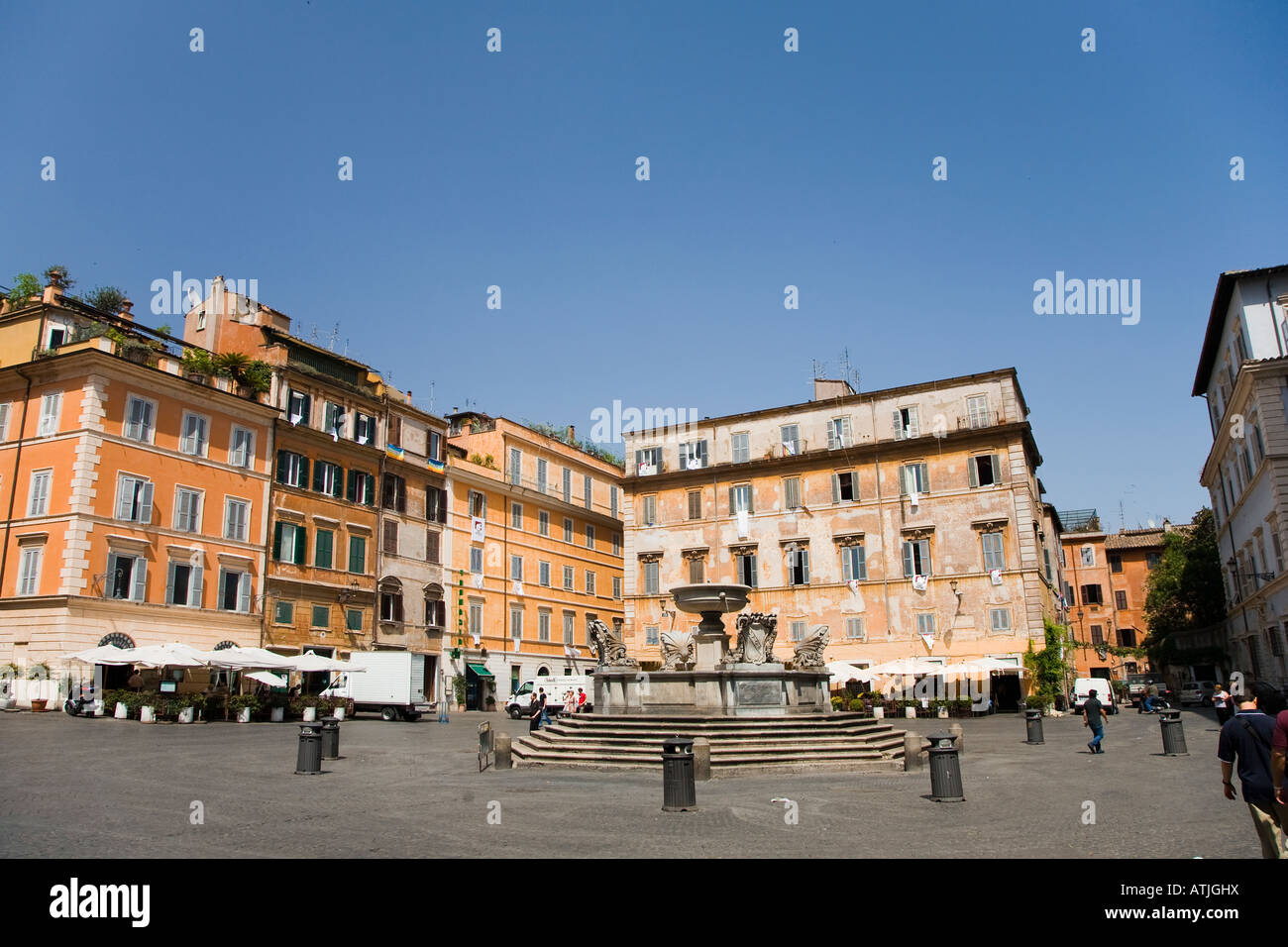 Piazza s maria hi-res stock photography and images - Alamy