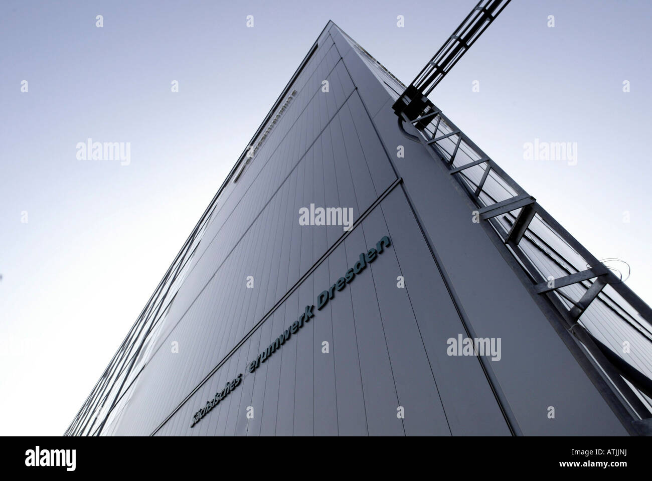 Glaxosmithkline gsk factory hi-res stock photography and images - Alamy