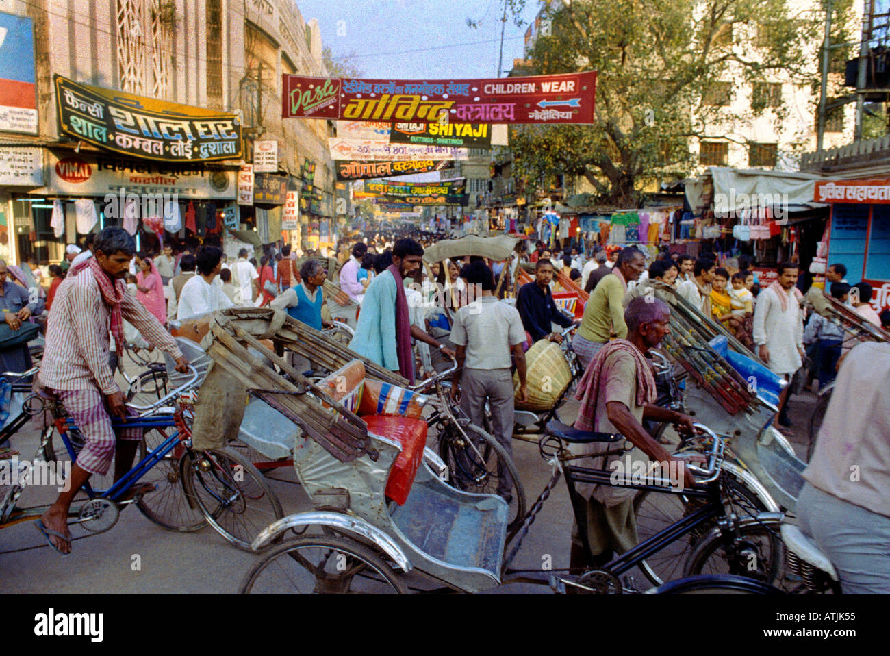 Busy Street Scene Varanasi High Resolution Stock Photography and Images ...