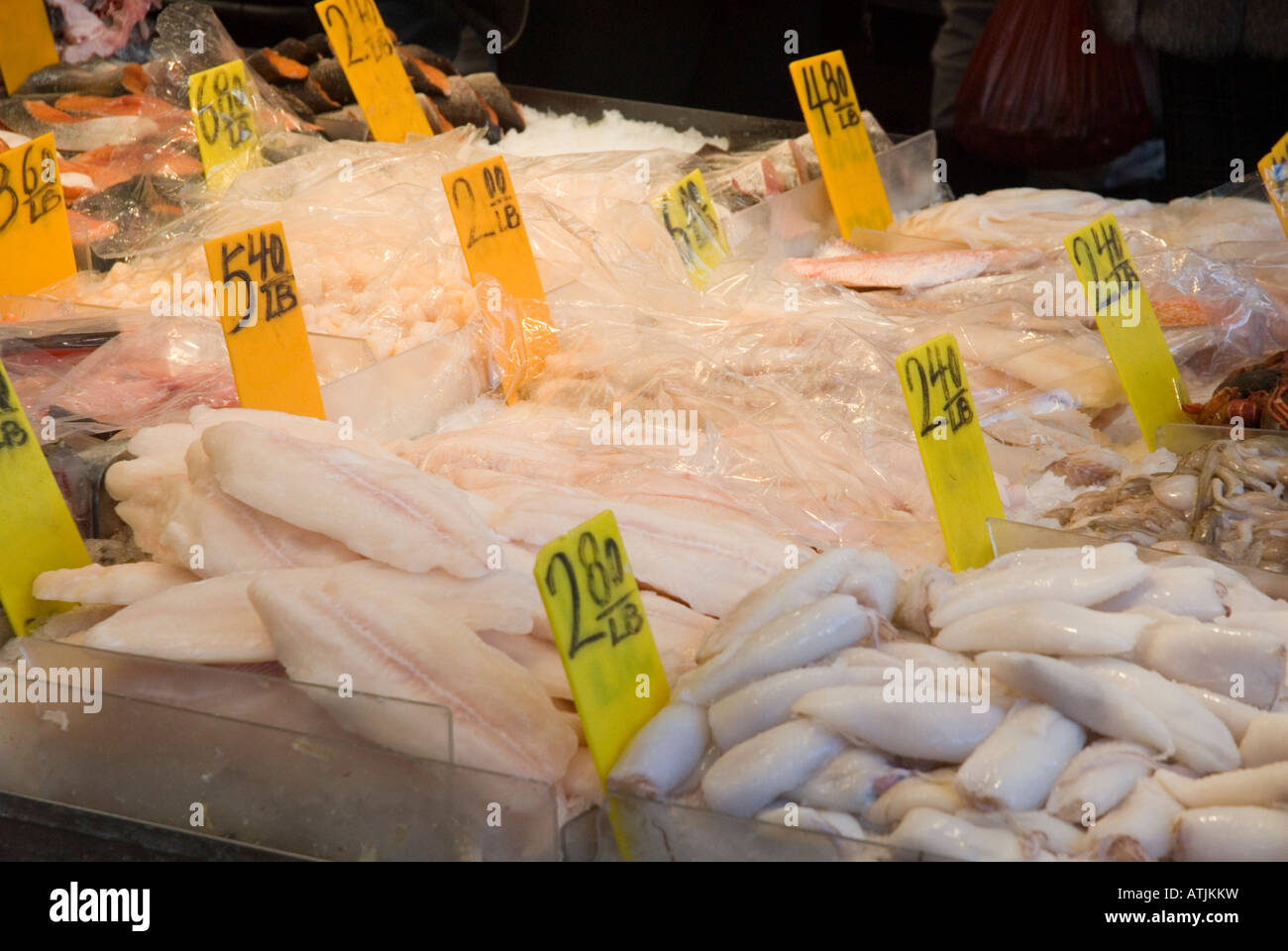 Outdoor fish market on Canal street in Chinatown, New York City Stock ...
