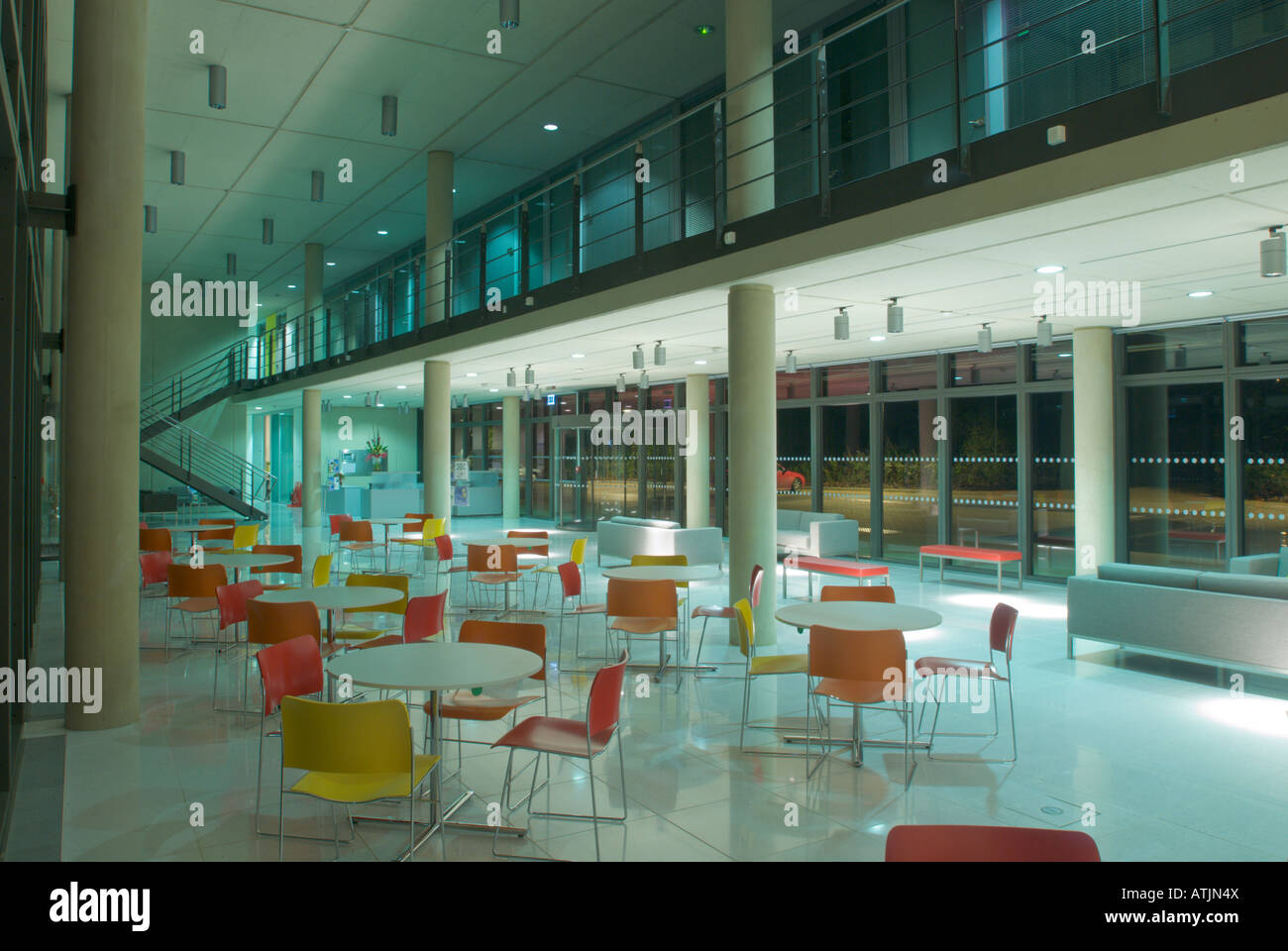 Modern business office High Resolution Stock Photography and Images - Alamy