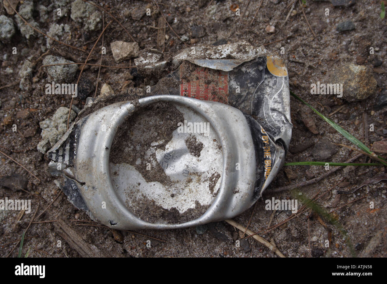 SQUASHED ALUMINIUM CAN Stock Photo - Alamy