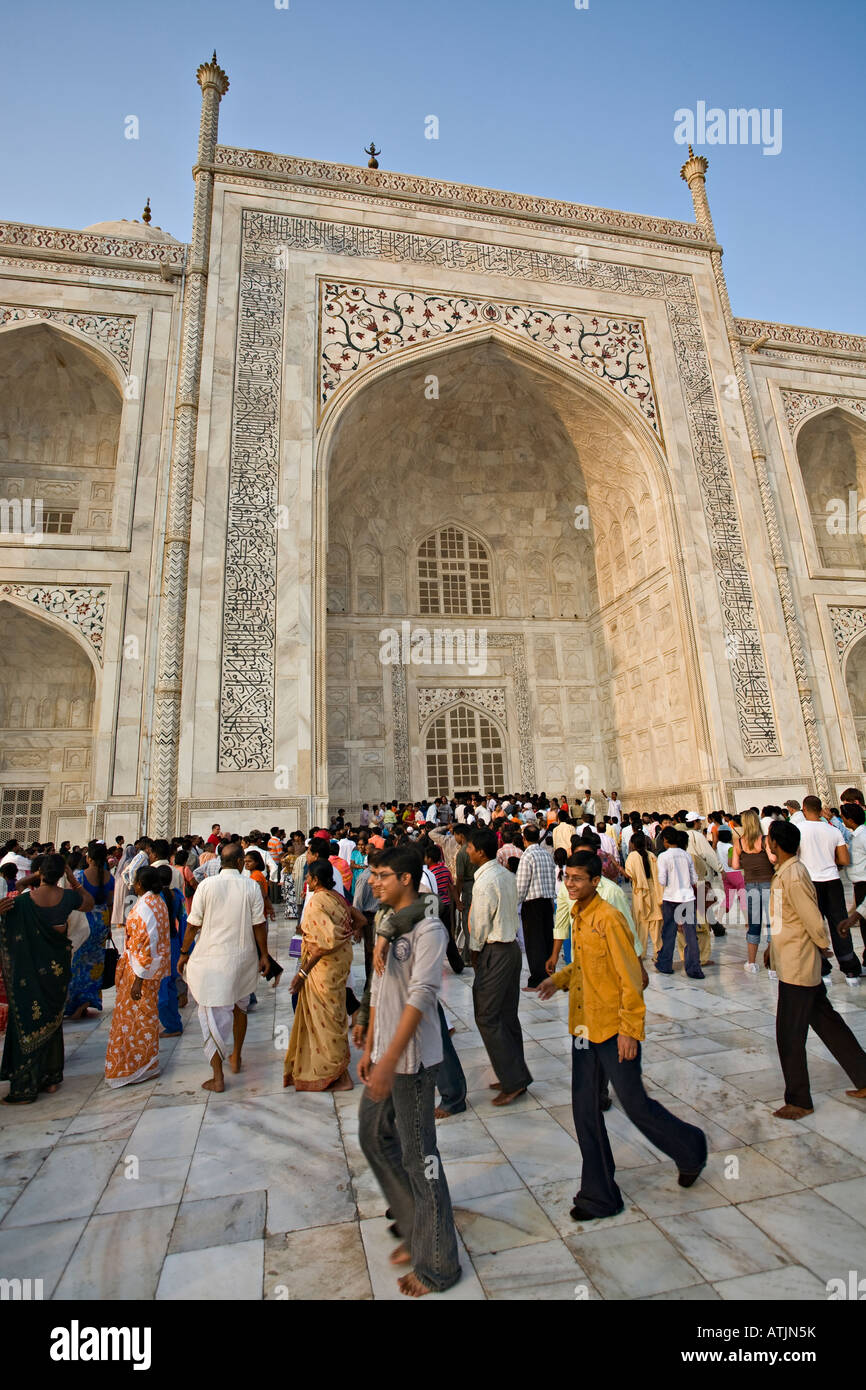 Taj mahal creative hi-res stock photography and images - Alamy