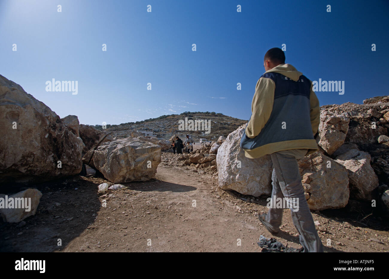 War aftermath scenes hi-res stock photography and images - Alamy