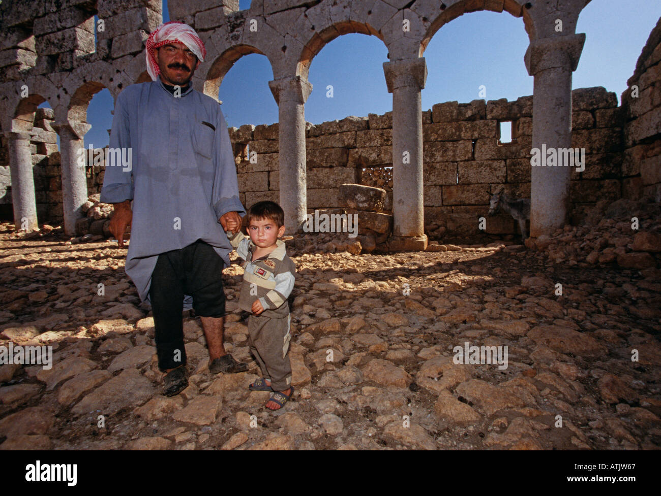 Son real ruins hi-res stock photography and images - Alamy